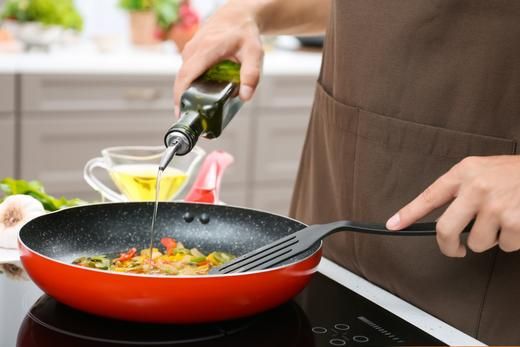 What Is the Best Olive Oil for Cooking?
